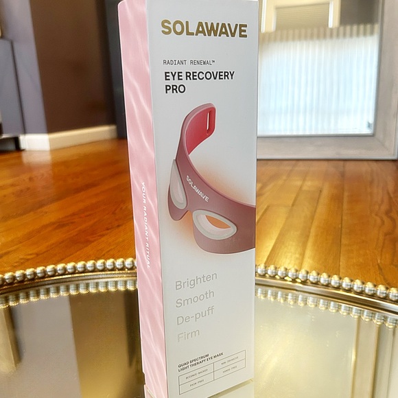 SOLOWAVE | Skincare | Solawave Eye Recovery Pro Nib Red Light Mask Free ...